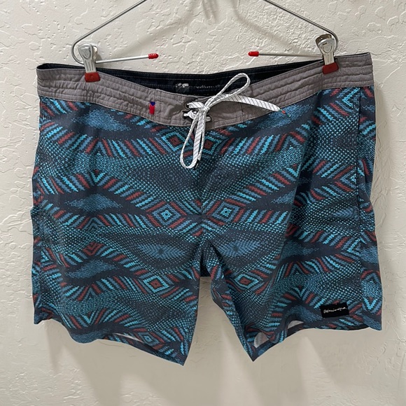 Quiksilver | Swim | Mens Quicksilver Board Shorts 38 | Poshmark
